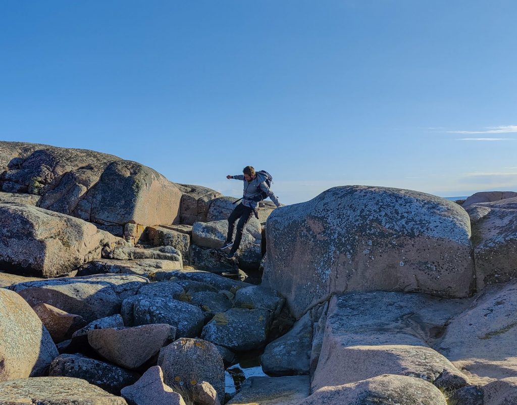 Kiinteistönvälitystä saaristossa! ~ LindbergLKV